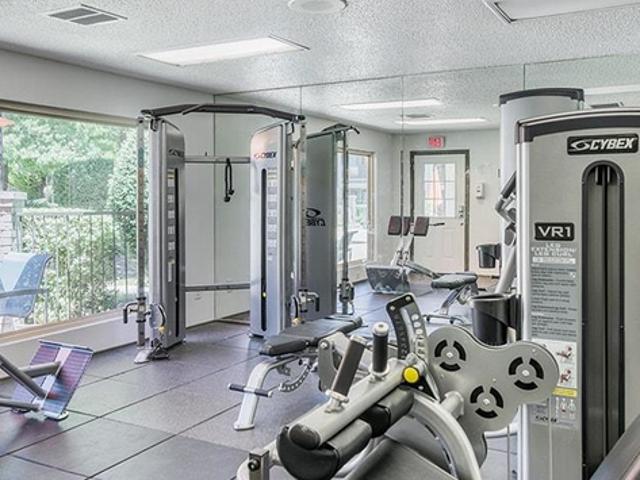 2 BR, 2 BA Apartment 6606 Ed Bluestein Blvd, Austin, TX 78723