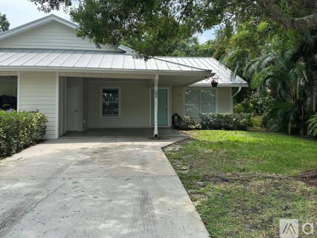 2 BR, 2 BA Apartment 665 11 Th Pl, Vero Beach, FL 32960