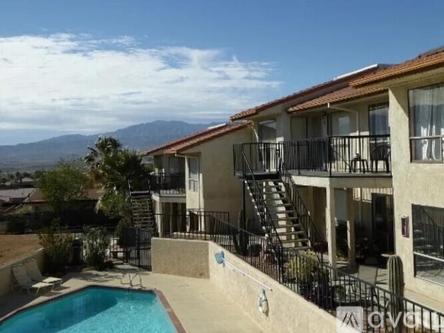 2 BR, 2 BA Apartment 66735 12 Th Street, Unit B8, Desert Hot Springs, CA 92240