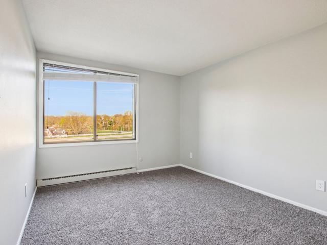 2 BR, 2 BA Apartment 6701 N College Ave Unit 504, Indianapolis, IN 46220