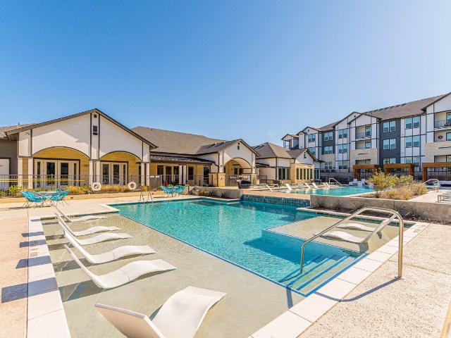 2 BR, 2 BA Apartment 6730 N Loop 1604 E Unit 03 03310, San Antonio, TX 78247