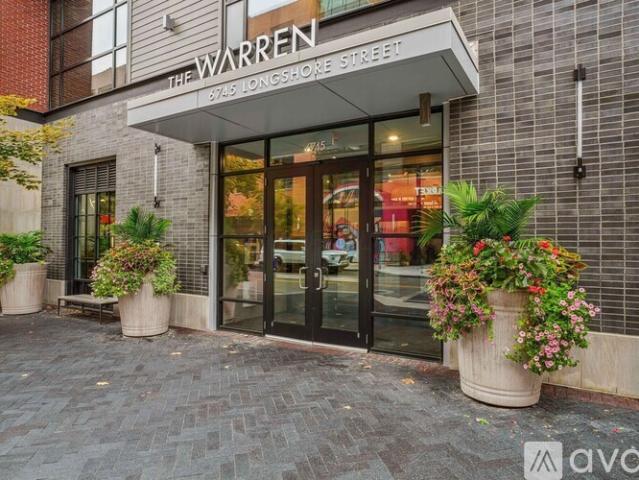 2 BR, 2 BA Apartment 6745 Longshore Street, Unit 303, Dublin, OH 43017