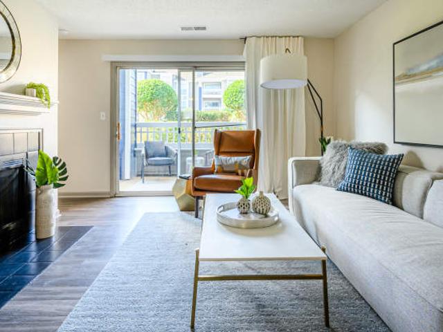 2 BR, 2 BA Apartment 6800 Fishers Farm Ln, Charlotte, NC 28277