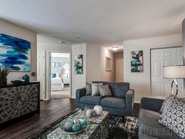 2 BR, 2 BA Apartment 6857 Riverwalk Loop Unit 6869 07, Denver, NC 28037