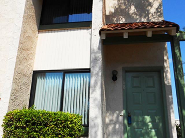 2 BR, 2 BA Apartment 68 Lakeview Cir, Cathedral City, CA 92234