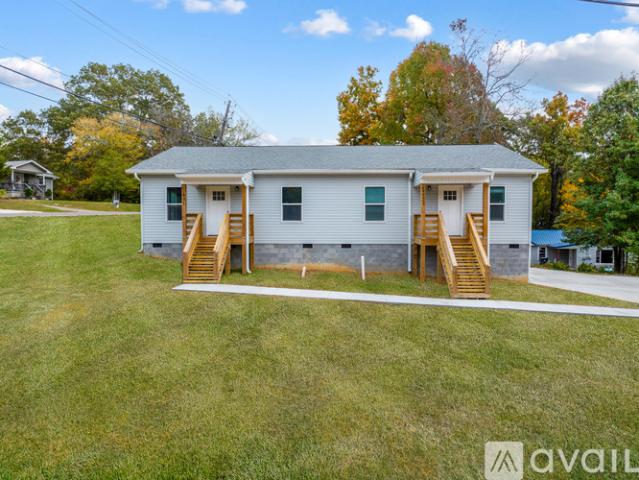 2 BR, 2 BA Apartment 6900 Seaver Dr NW, Unit 1 2, Knoxville, TN 37909