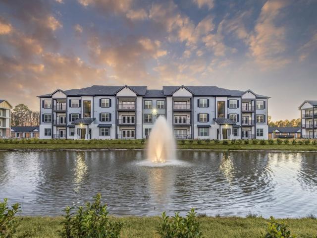 2 BR, 2 BA Apartment 6904 Laurel Island Parkway Unit 515, Kingsland, GA 31548