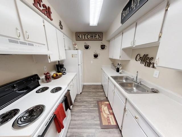 2 BR, 2 BA Apartment 6910 Old North Belt Drive Unit 403, Humble, TX 77396