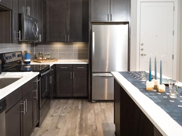 2 BR, 2 BA Apartment 6929 Airport Blvd, Austin, TX 78752