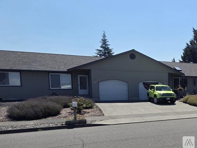 2 BR, 2 BA Apartment 697 W Fir St, Unit 697 W. Fir Street, Sequim, Washington 98382, Sequim, WA 98382