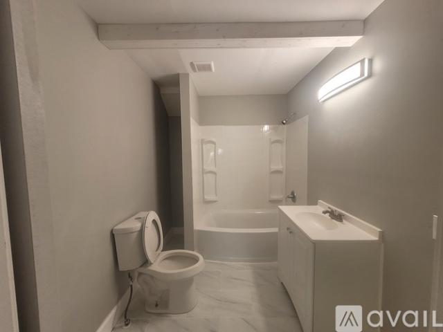 2 BR, 2 BA Apartment 697 Kurt Dr SW, Marietta, GA 30008