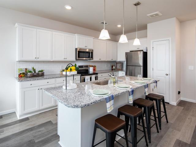 2 BR, 2 BA Apartment 6948 Burkitt Road #103 Unit 11 203, Antioch, TN 37013