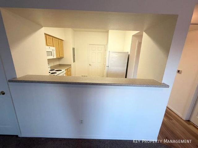 2 BR, 2 BA Apartment 6955 N. Durango Dr, Las Vegas, NV 89149