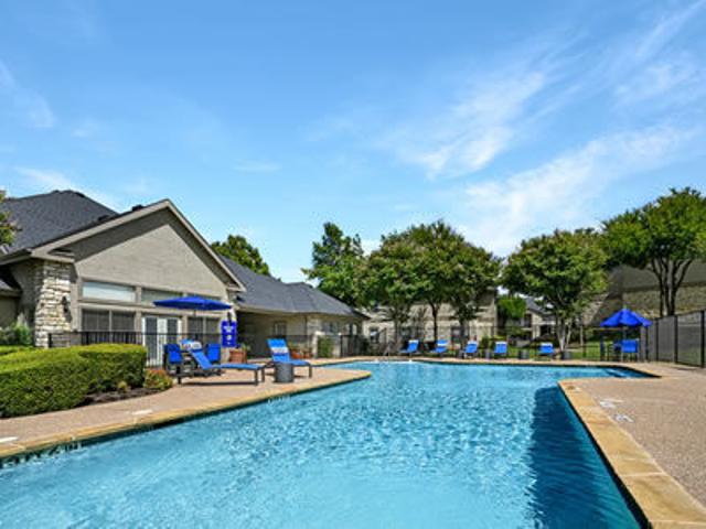 2 BR, 2 BA Apartment 6968 Clarkridge Dr Unit 0408, Dallas, TX 75236