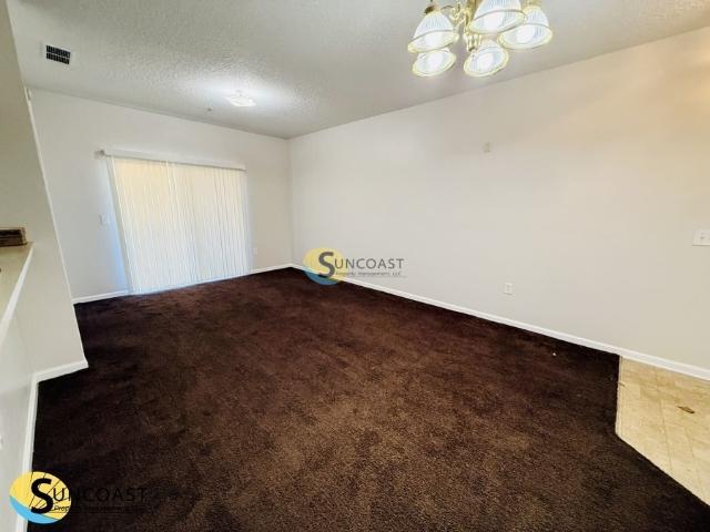 2 BR, 2 BA Apartment 6985 Ortega Woods Dr, Jacksonville, FL 32244
