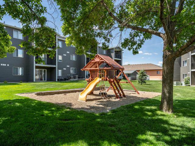2 BR, 2 BA Apartment 6000 West 43rd Street Unit 6000 102, Sioux Falls, SD 57106