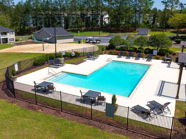 2 BR, 2 BA Apartment 6001 Thomaston Rd Unit 1001, Macon, GA 31220