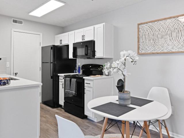 2 BR, 2 BA Apartment 600 Trinity Marsh Unit 39341TM, Columbus, OH 43228