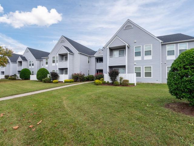 2 BR, 2 BA Apartment 6017 New Forest Ct Unit 6011 8, Waldorf, MD 20602