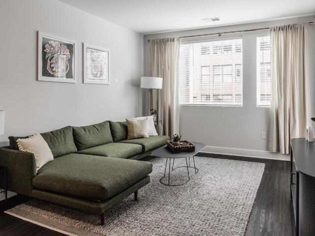 2 BR, 2 BA Apartment 601 601 East Pete Rose Way, Suite A Unit 364, Cincinnati, OH 45202