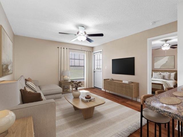 2 BR, 2 BA Apartment 602 E Alexander St Unit 1009, Plant City, FL 33563