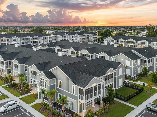 2 BR, 2 BA Apartment 606 Southwest 29th Avenue Unit 111, Cape Coral, FL 33991