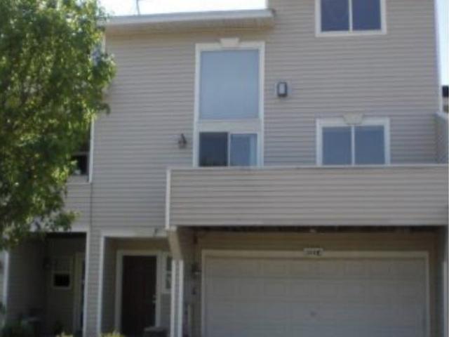 2 BR, 2 BA Apartment 608 Kingfisher Lane, Woodbury, MN 55125