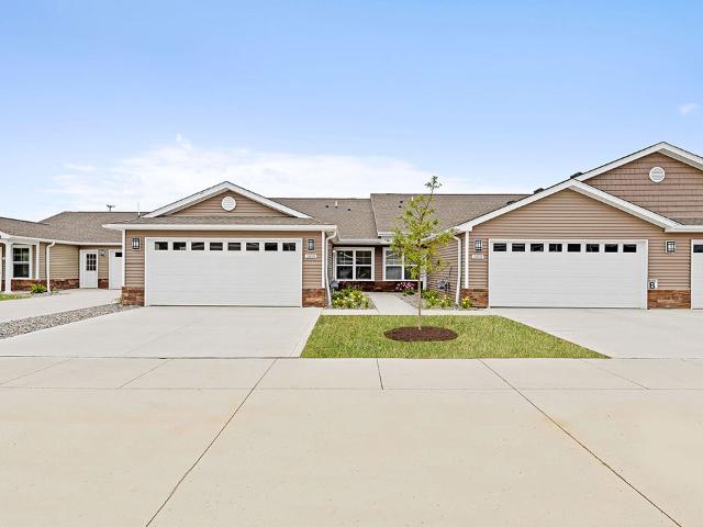 2 BR, 2 BA Apartment 6110 A Gladiolus Lane Unit 6130C, Charlotte, NC 28269