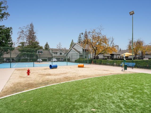 2 BR, 2 BA Apartment 6115 Brookside Cir Unit 2526, Rocklin, CA 95677