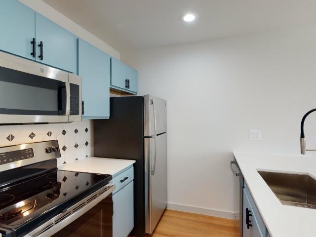 2 BR, 2 BA Apartment 612 North Lancaster Avenue Unit IRVN 105, Dallas, TX 75203