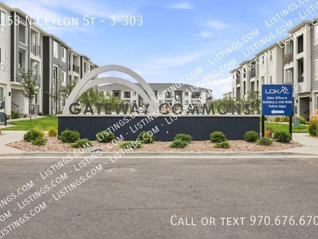 2 BR, 2 BA Apartment 6153 N Ceylon St, Denver, CO 80249