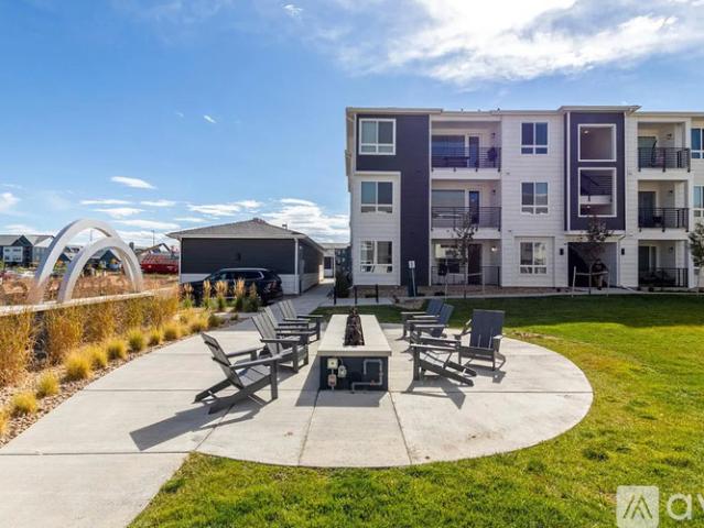 2 BR, 2 BA Apartment 6153 North Ceylon Street, Unit 3 303, Denver, CO 80249