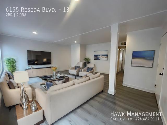 2 BR, 2 BA Apartment 6155 Reseda Blvd Tarzana, CA 91335