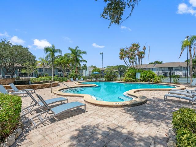 2 BR, 2 BA Apartment 6158 Beacon Isles Drive Unit 14 14 205, Tampa, FL 33615