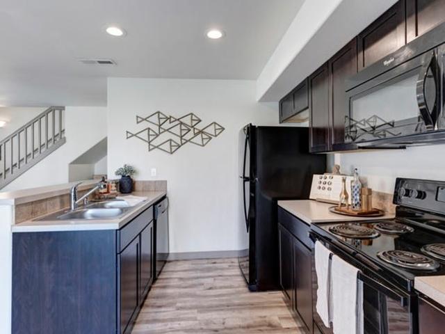 2 BR, 2 BA Apartment 6212 Road 68 Unit 38 A, Pasco, WA 99301
