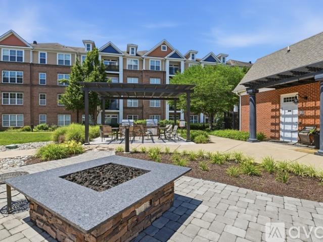 2 BR, 2.5 BA Apartment 621 Cobblestone Blvd, Unit 205, Fredericksburg, VA 22401