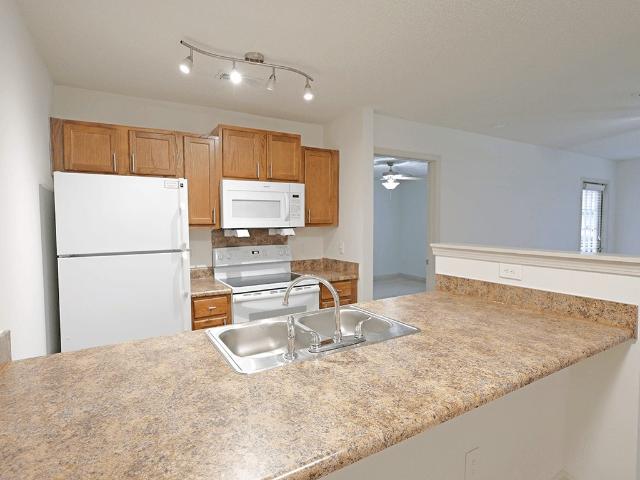 2 BR, 2 BA Apartment 6230 Abbotts Park Drive Unit 6260 A, Fayetteville, NC 28311