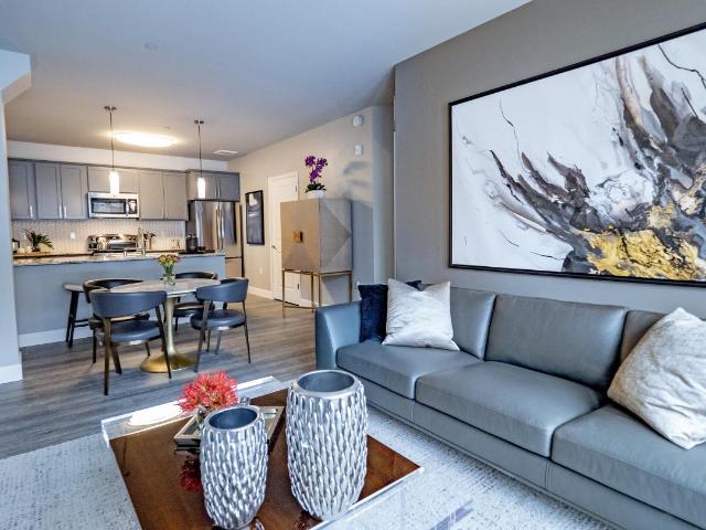 2 BR, 2 BA Apartment 627 14th Street E Unit 214, Minneapolis, MN 55404