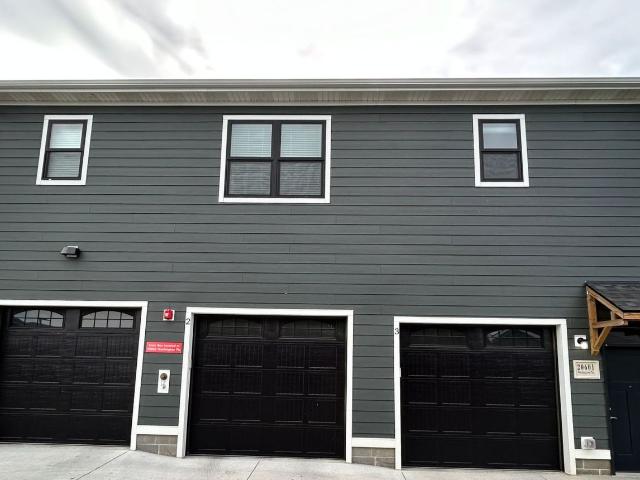 2 BR, 2 BA Apartment 6249 Coventry Drive Unit 20602 Spence Court Unit 201 B1632 Duplex Water View w/Walk In Pantry & Built in Office Nook D2, Elkhorn, NE 68022