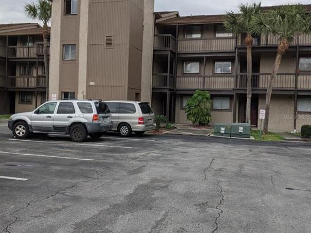2 BR, 2 BA Apartment 6310 Newtown Cir, Tampa, FL 33615