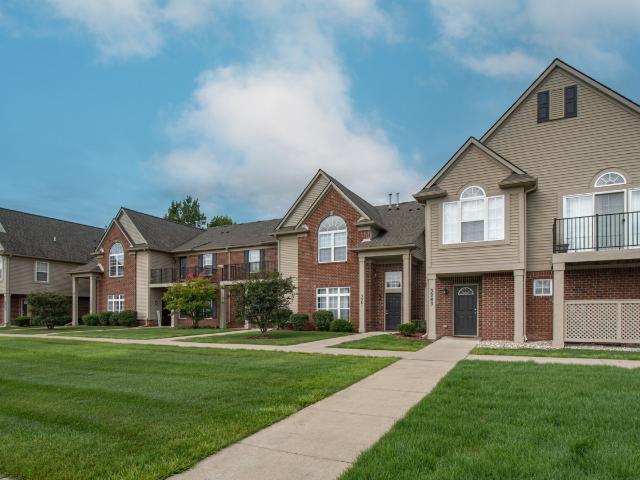 2 BR, 2 BA Apartment 6325 Conifer Dr Unit 08, Ypsilanti, MI 48197