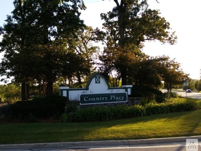 2 BR, 2 BA Apartment 743 Sycamore Court, Unit 743, Lindenhurst, IL 60046