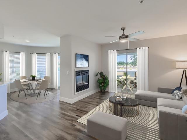 2 BR, 2 BA Apartment 7400 West Arrowhead Clubhouse Drive Unit 2015, Glendale, AZ 85308