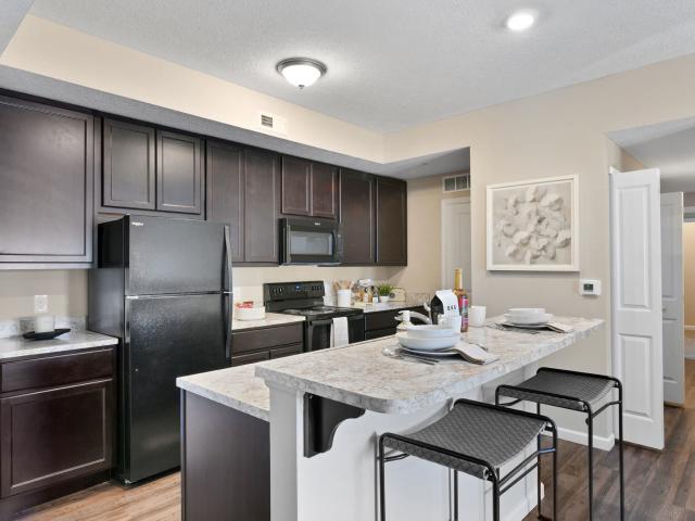 2 BR, 2 BA Apartment 7405 Long Rd. Unit 103, Canal Winchester, OH 43110