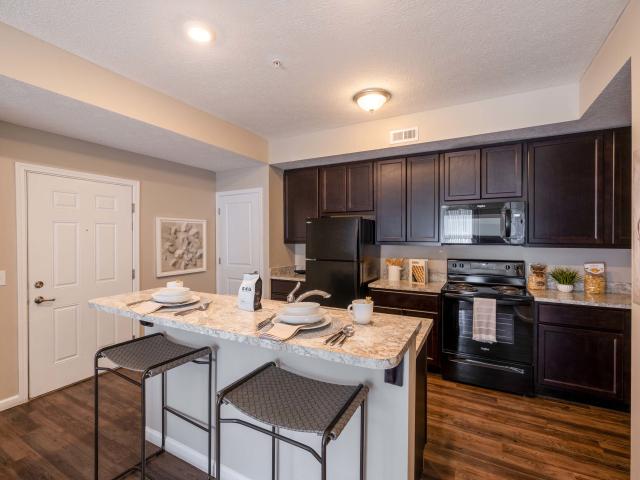 2 BR, 2 BA Apartment 7405 Long Rd. Unit 307, Canal Winchester, OH 43110