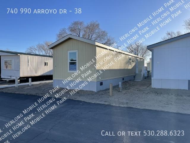 2 BR, 2 BA Apartment 740 990 arroyo dr, Herlong, CA 96113