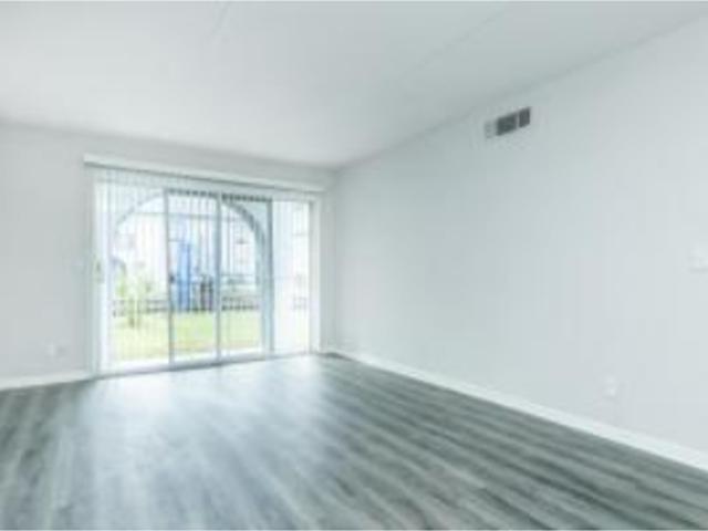 2 BR, 2 BA Apartment 741 Park Ave Unit 216, Orange Park, FL 32073