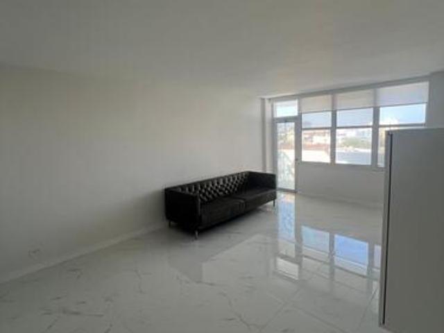 2 BR, 2 BA Apartment 7441 Wayne Avenue, Unit 7f, Miami, FL 33141