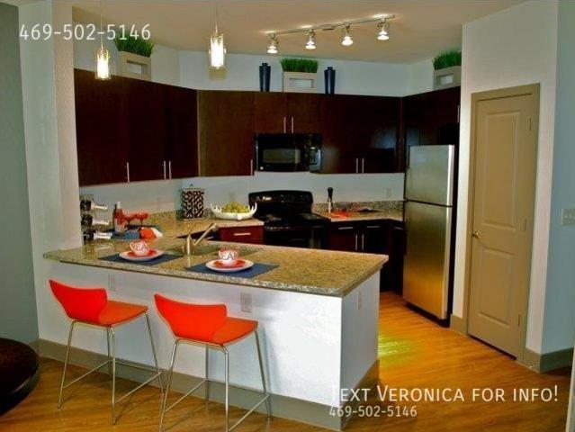 2 BR, 2 BA Apartment 744 Brick Row, Richardson, TX 75081