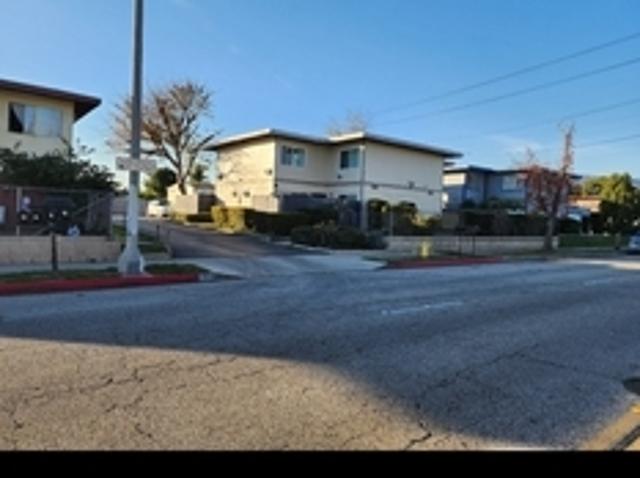 2 BR, 2 BA Apartment 745 South Lark Ellen Avenue, Unit ABCD, Azusa, CA 91702
